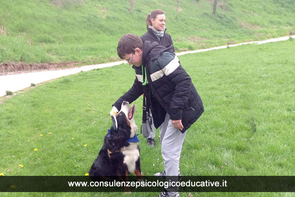 PET THERAPY - Attività assistita con il cane